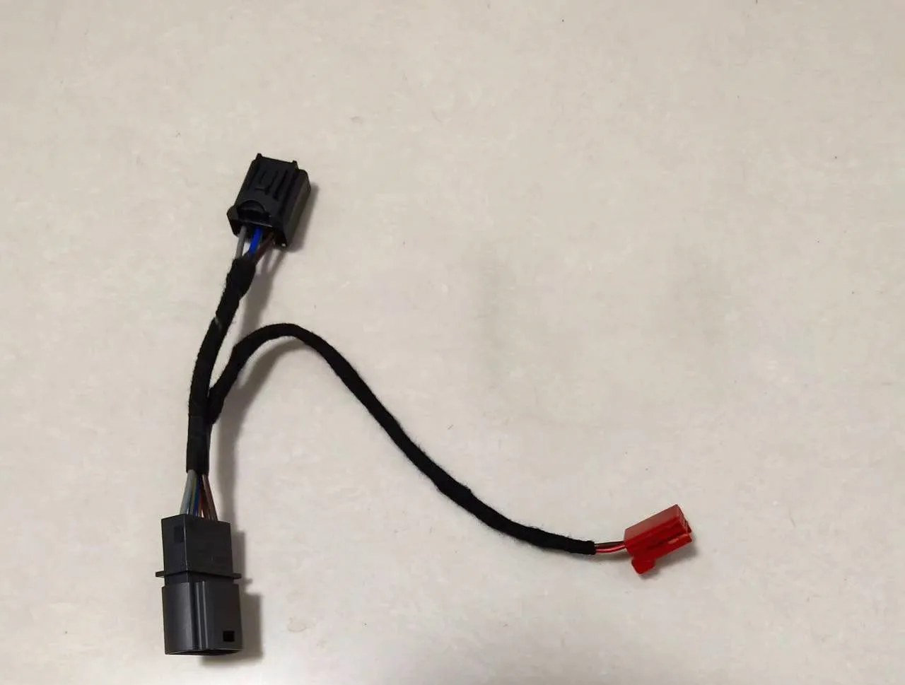 For-Audi-A4-A5-B9-Q5-A6-c8-rear-USB-charging-interface-cable.jpg