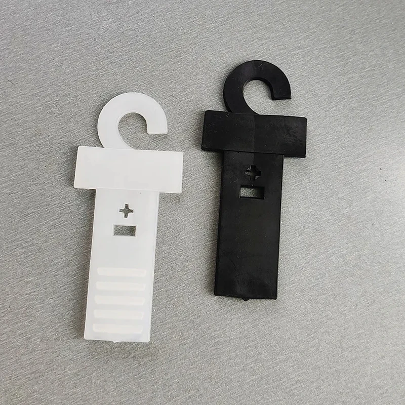 100pcs Plastic Hanging Clip Hook Buckle Clasps Garments Accessories ...