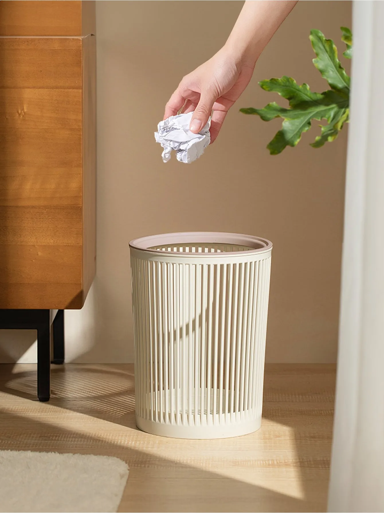 Circular Hollowed Out Garbage Bin, Simple and Uncovered Household ...