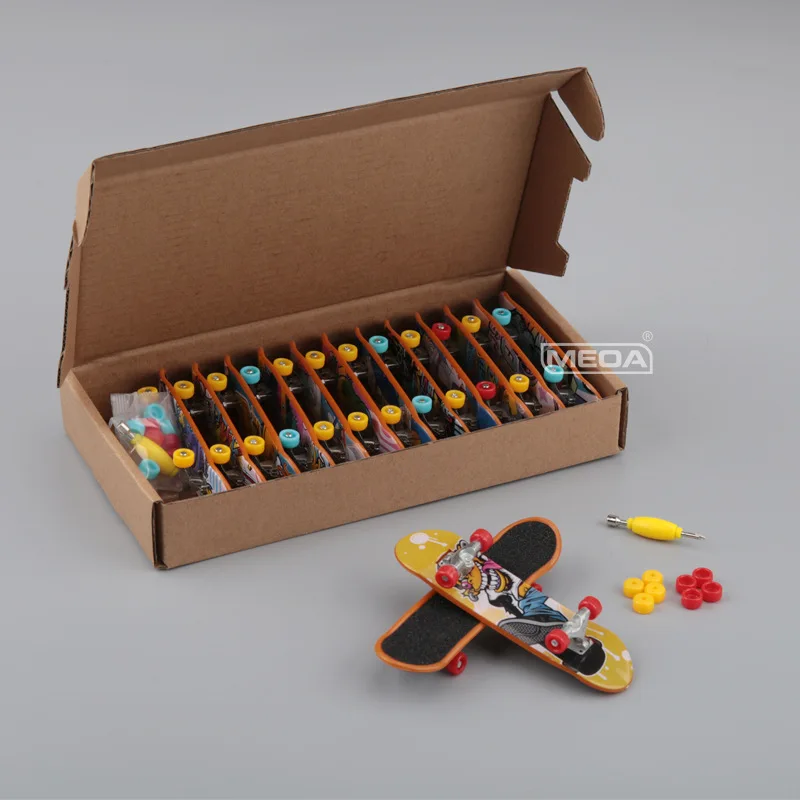 12 Styles Pattern Box Packag Beginner Mini Finger Skateboards DIY Kits ...