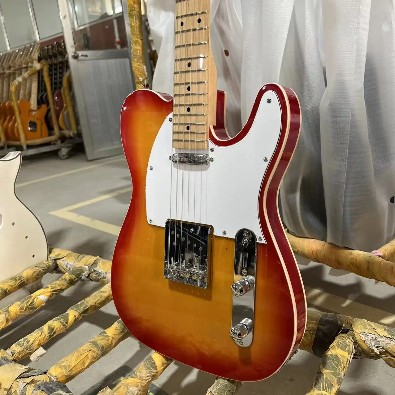Fender Telecaster Cherry Sunburst