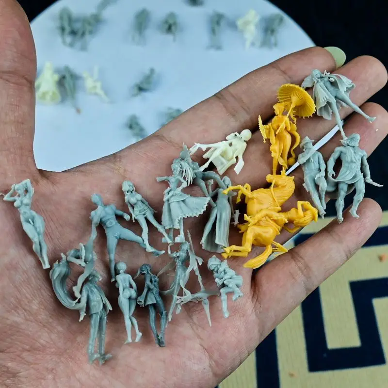1/64 White Model Miniature Animation Two-Dimensional Character Film and ...
