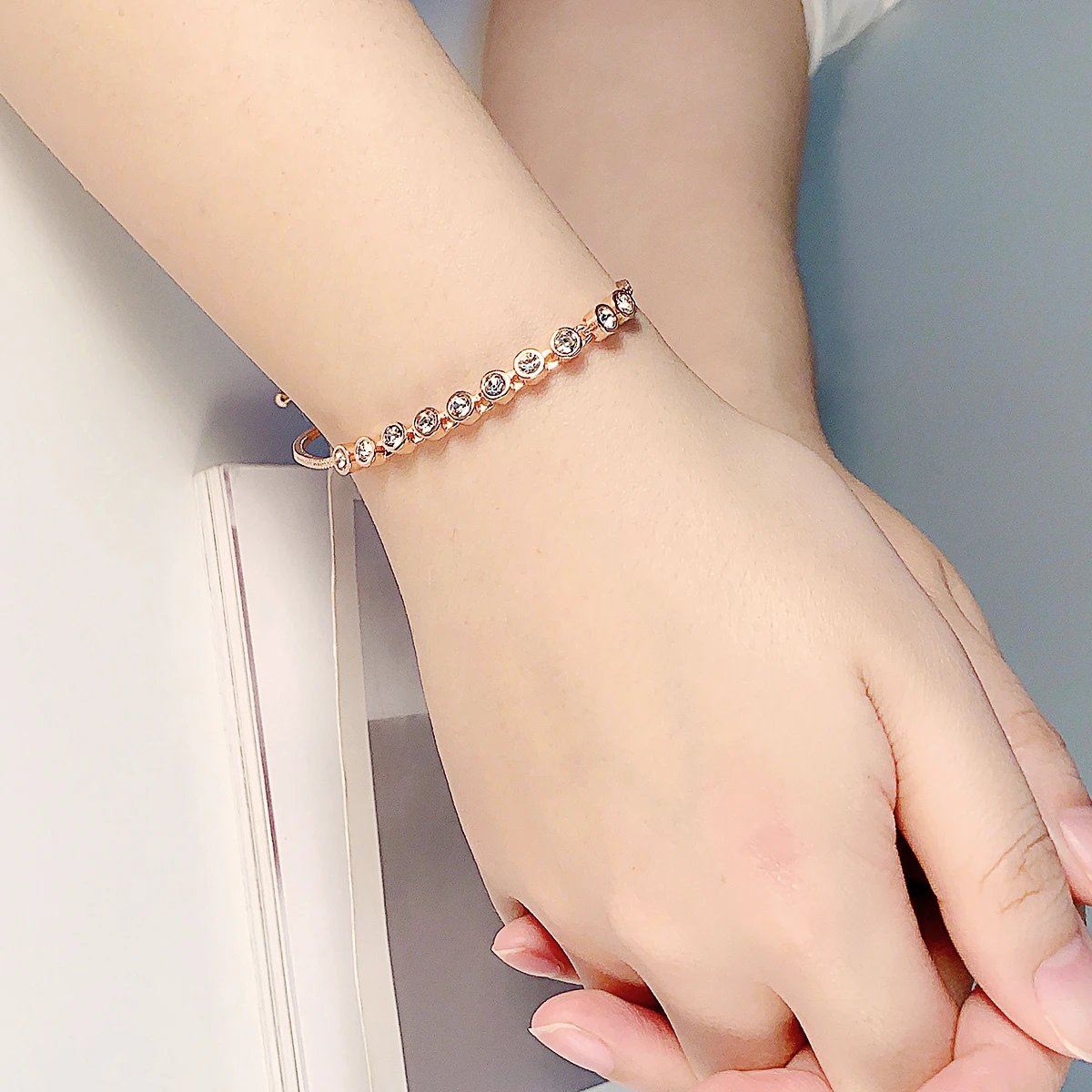 Gold Hand Chain For Girls