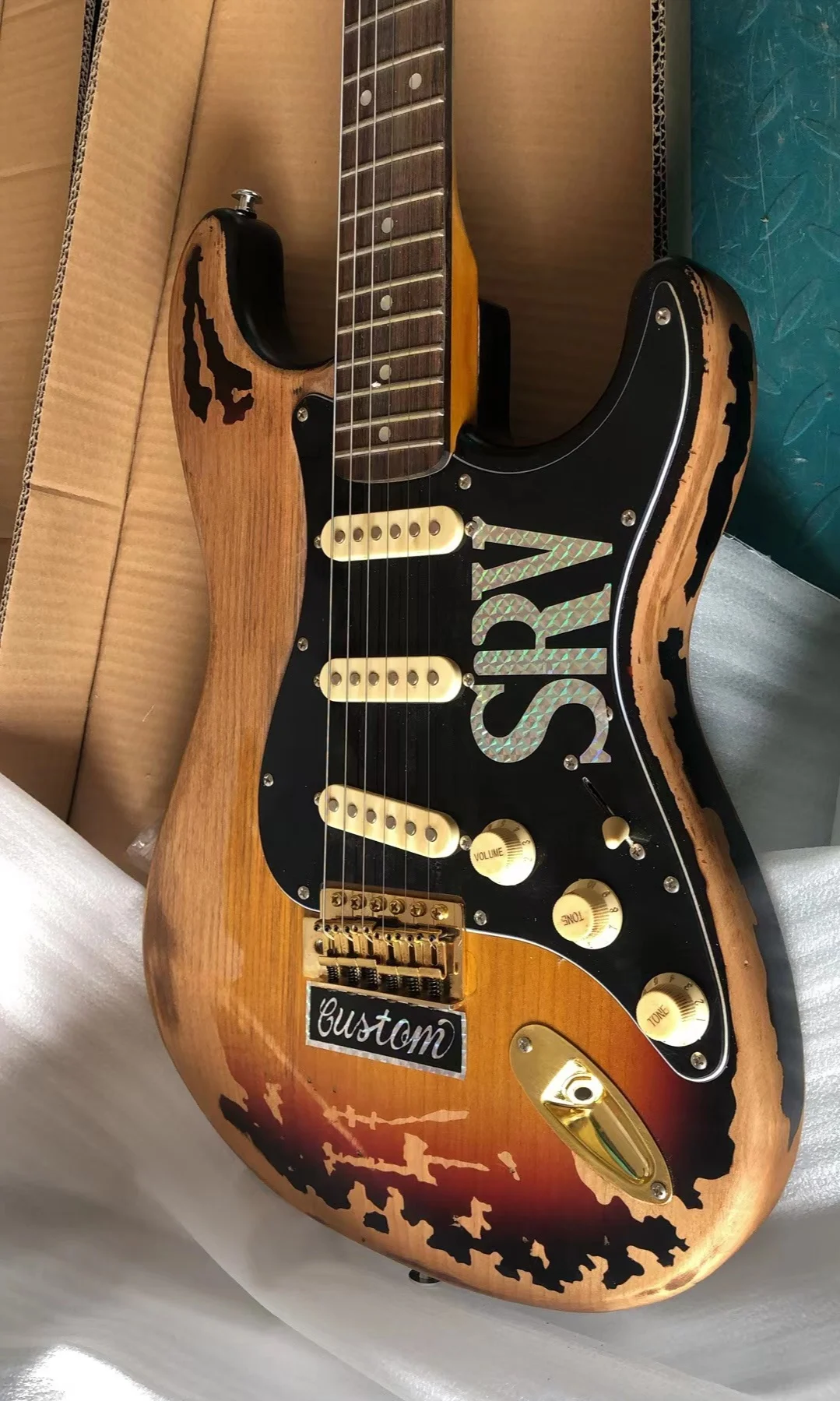 Ome-Electric-Guitar-Aged-Alter-Body.jpg