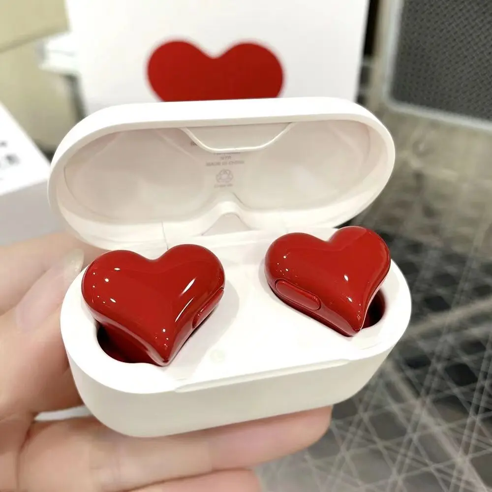 heartbuds-Heart-shaped-Bluetooth-Earbuds-In-ear-Earbuds-for-girls ...