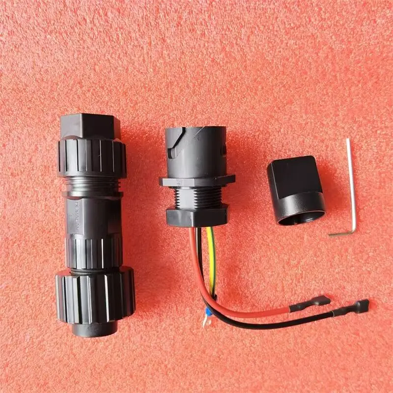 Gudewei-inverter-Guruiwatt-AC-output-terminal-inverter-AC-terminal-plug ...