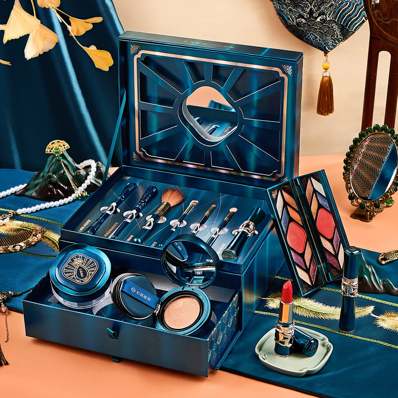 Ensemble-de-maquillage-cosm-tique-avec-bo-te-cadeau-rouge-l-vres-fard ...