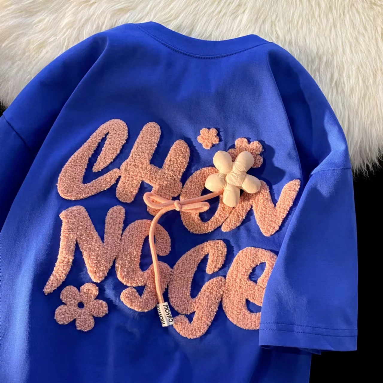 미국의 하이 스트리트 짧은 소매 2022 조수 브랜드 느슨한 상위 편지 Flocking 꽃 Appliques 빈티지 패션 톱 ...