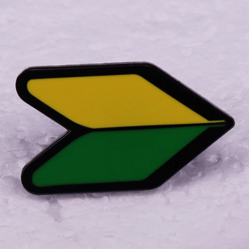 Green-Yellow-Wakaba-mark-enamel-pin-new-Japanese-drivers-symbol-brooch ...
