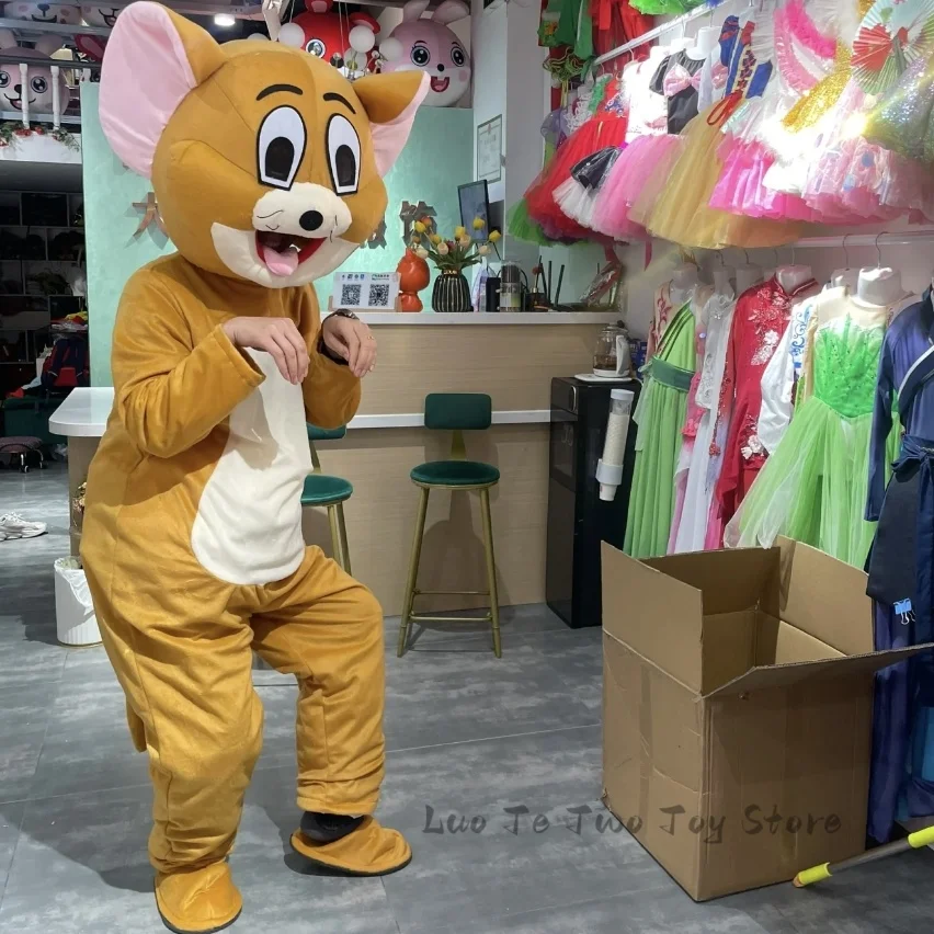 Couple Tom and Jerry Couple Costume: The Ultimate Guide for Couples Who ...