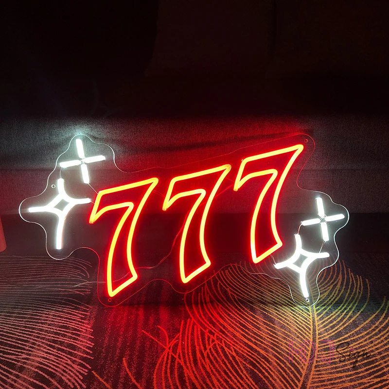 Lucky Number 7 Wallpaper