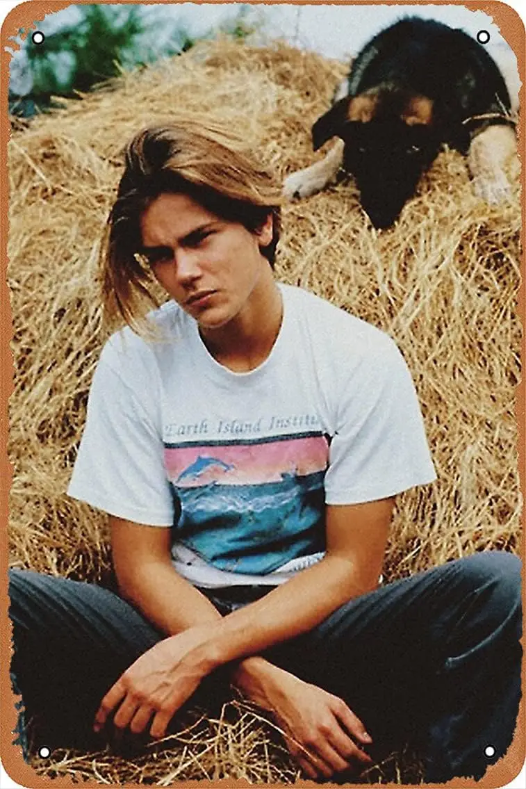 NIUMOWANG Metal Sign - River Phoenix with Dog Tin Poster 12 X 8 Inches ...