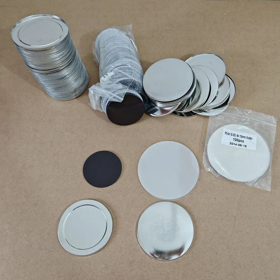 ChiButtons 75mm Rubber Magnet Kit Supplies ChiButtons 75mm Rubber ...
