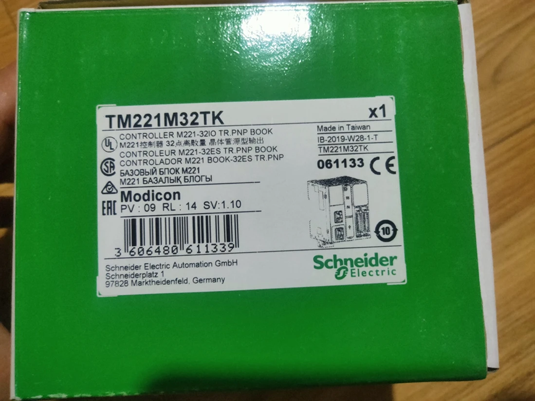 TM221 PLC TM221ME32TK TM221CE16T TM221CE24R TM221C40R TM221C40T ...