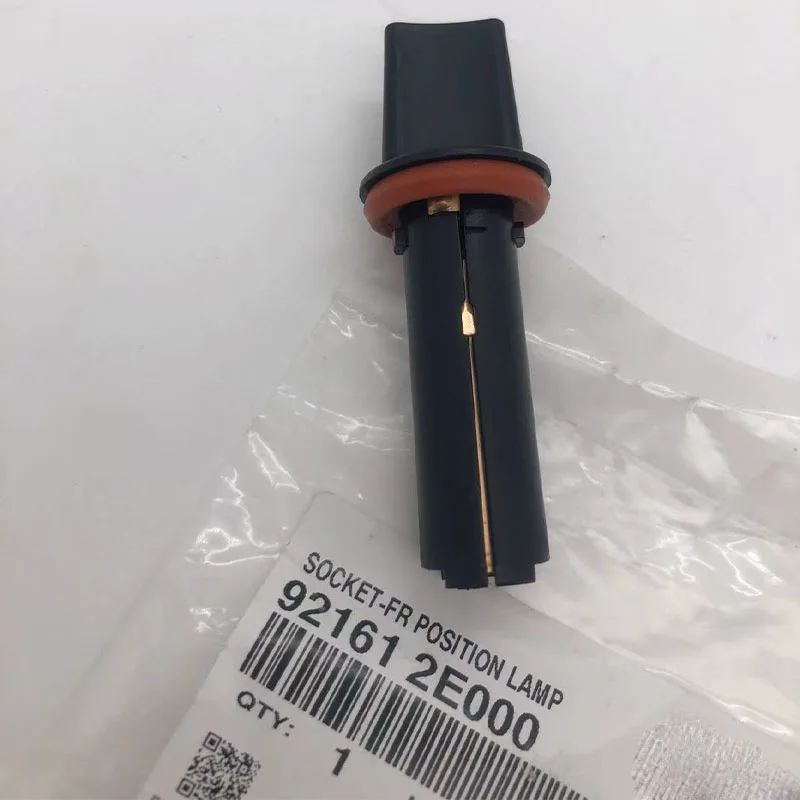 Genuine-921612E000-Front-Position-Lamp-Bulb-Socket-For-KIA-RIO-2006 ...