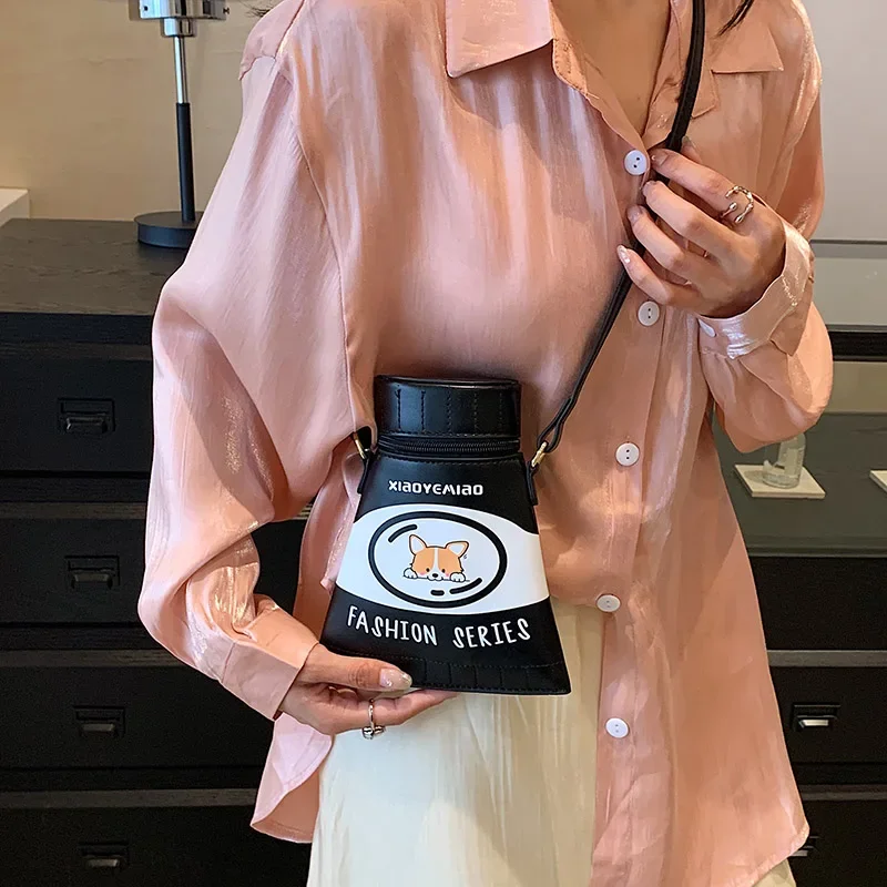 2024 Designer Fun Bag Cute Cartoon Printing Handbag Personality ...