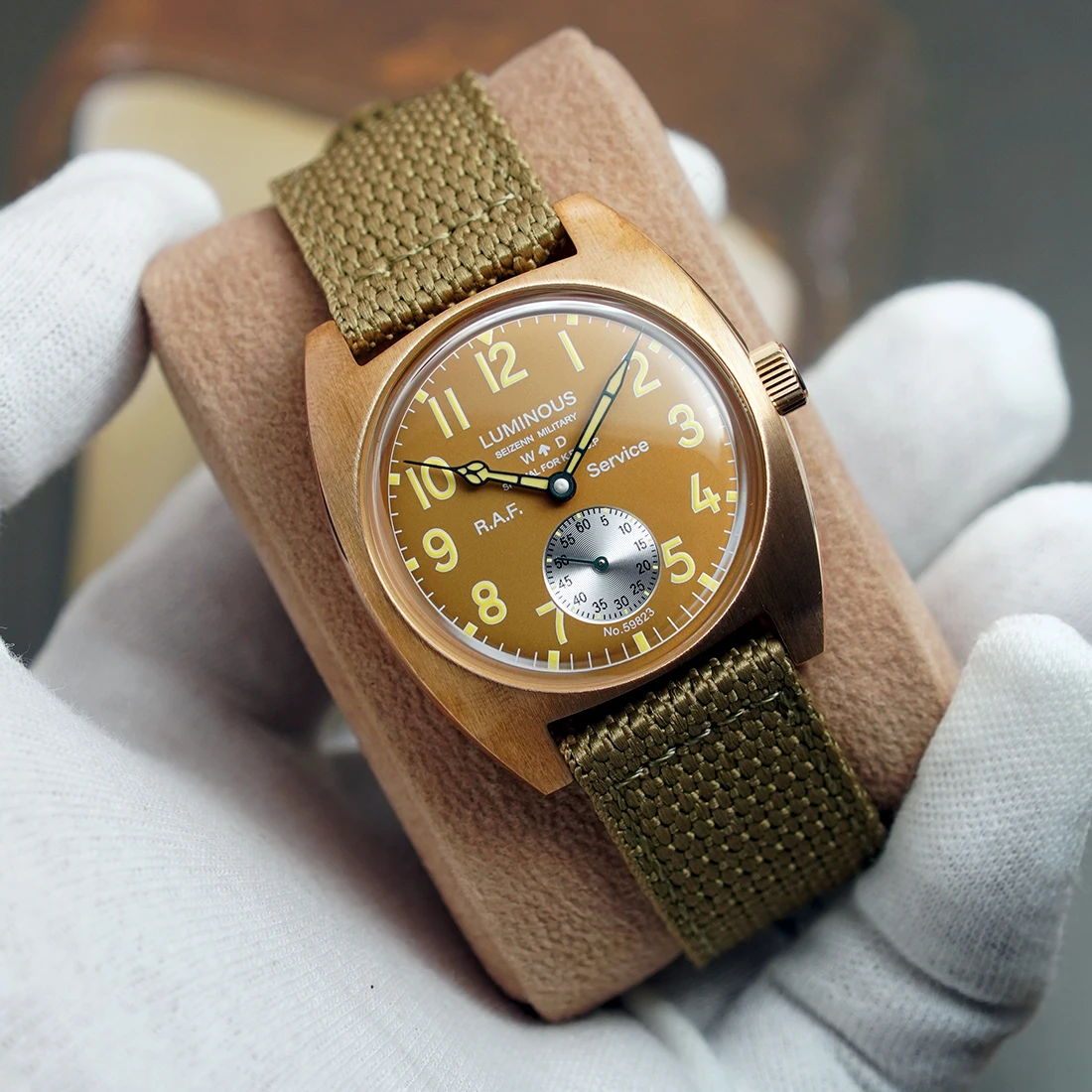 Seizenn W10 Field Watch Retro Arrow Pilot Watch Men Mechanical Manual ...