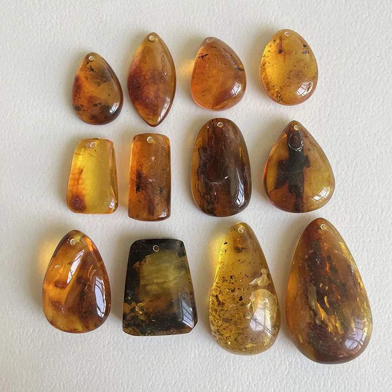 Mini-Amber-Flying-Animal-Pendant-Women-Diy-Gift-Unique-Insect-Inclusion ...