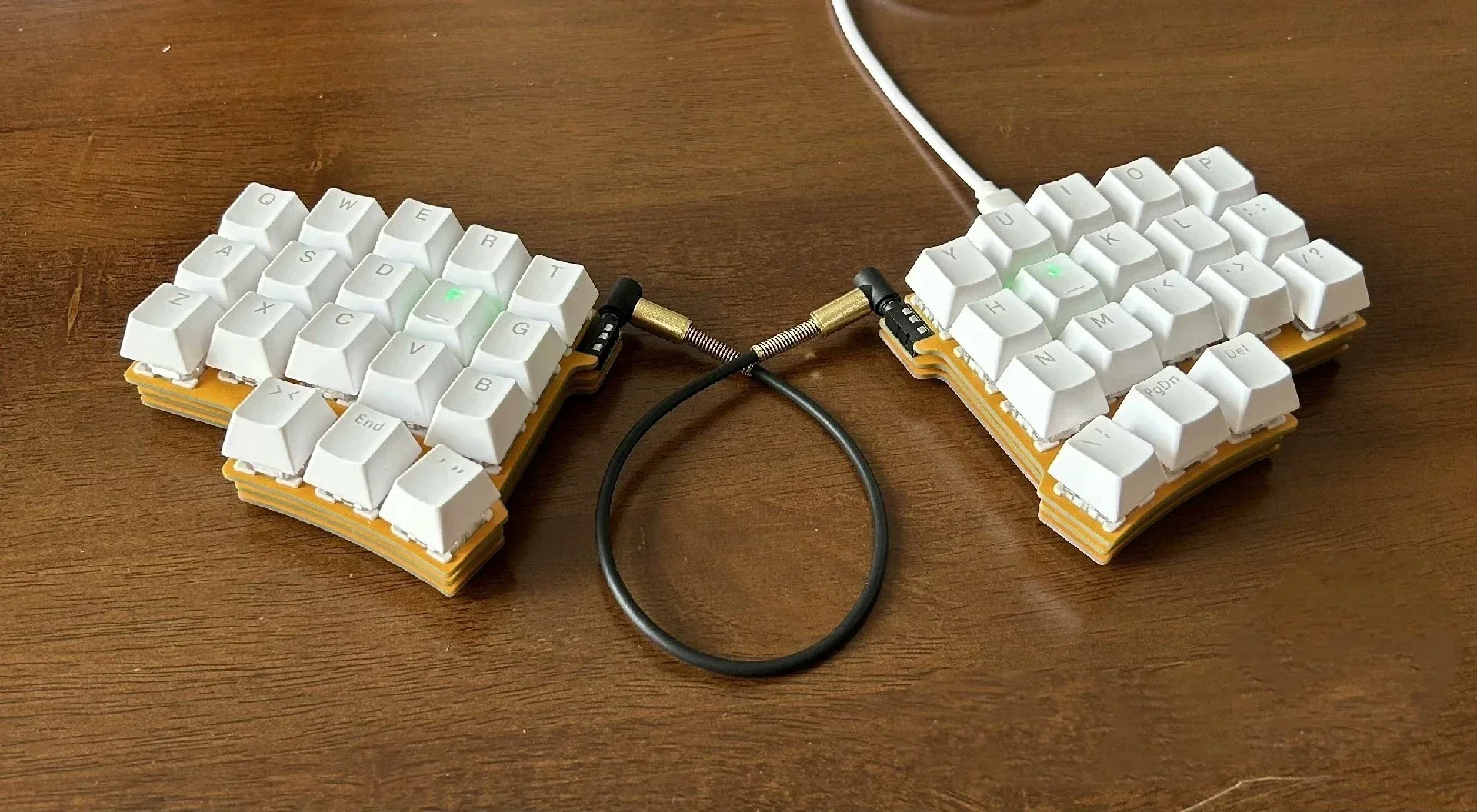 X7-Wired-Split-Keyboard-Customized-Single-Mode-Supprt-VIA-Hot-Swap ...