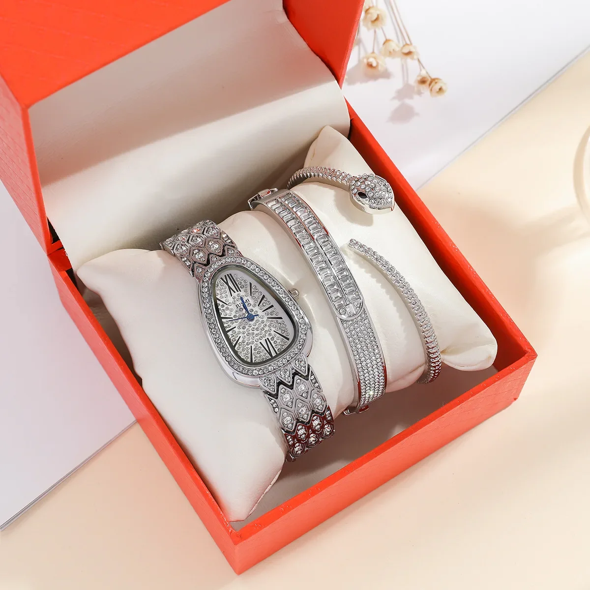 New-Women-s-Wristwatch-Set-Snake-Shaped-Watch-Bracelet-Uniqueins-Brand ...