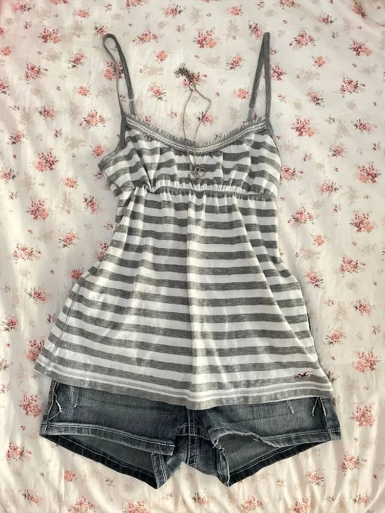 Stripe-pattern-suspenders-emo-girl-want-an-aesthetic-sexy-Y2K-crop-top ...