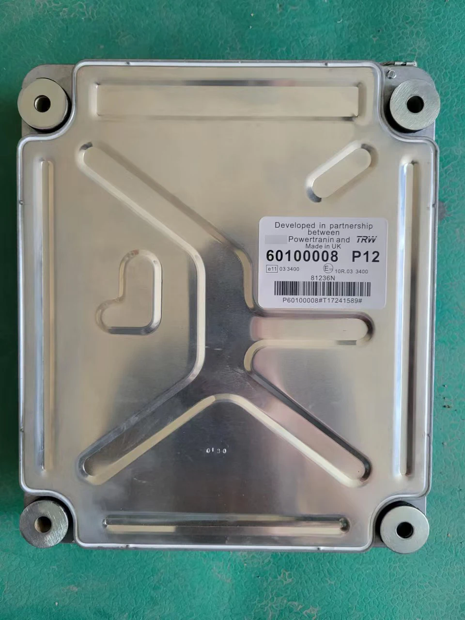FE FM FL D7E DXI7 Engine Controller Control Module Computer Board ECU ...