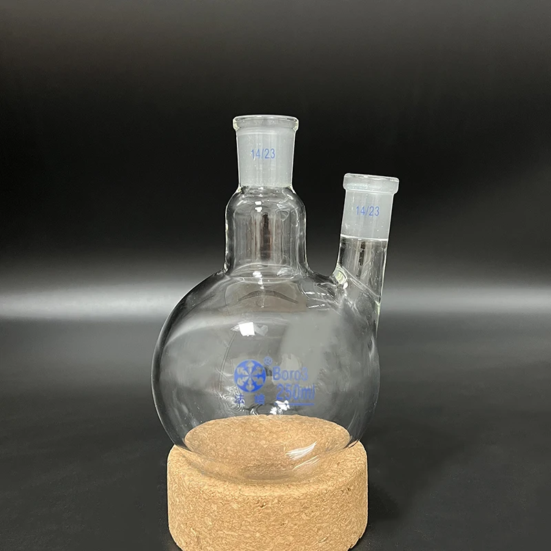 Two-necked-flask-straight-shape-with-two-necks-standard-grinding-mouth ...