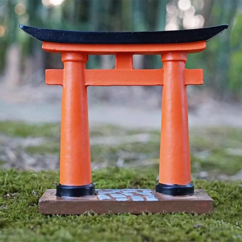 Japanese Style Torii Gate Ornaments Mini House Decorations Resin ...