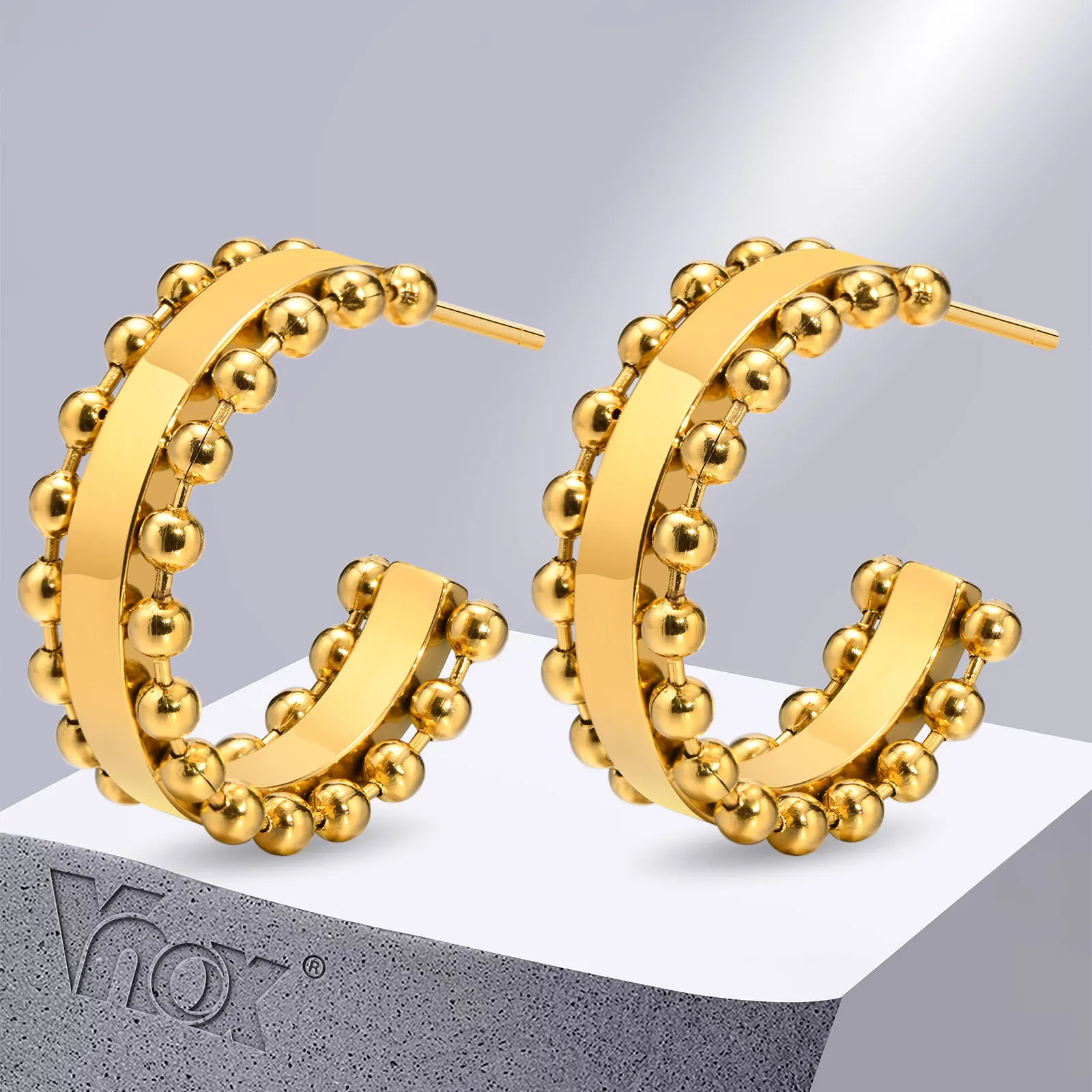 C Shaped Gold Chain Cool