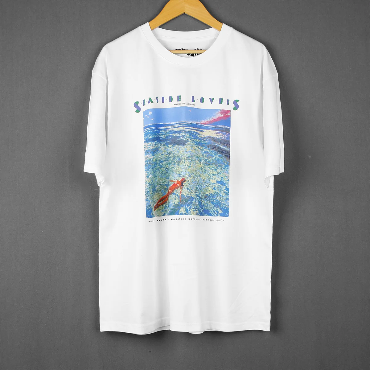 Seaside Lovers T-Shirt Memories In Beach House Fusion Music Akira Inoue ...