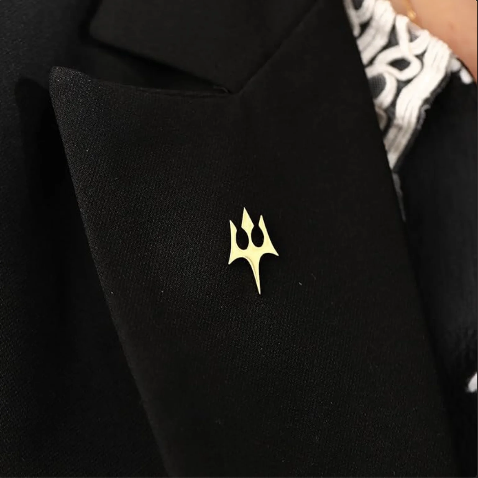 Gold-plated-Trident-stainless-steel-brooch-Men-s-shirt-badge-lapel-pin ...