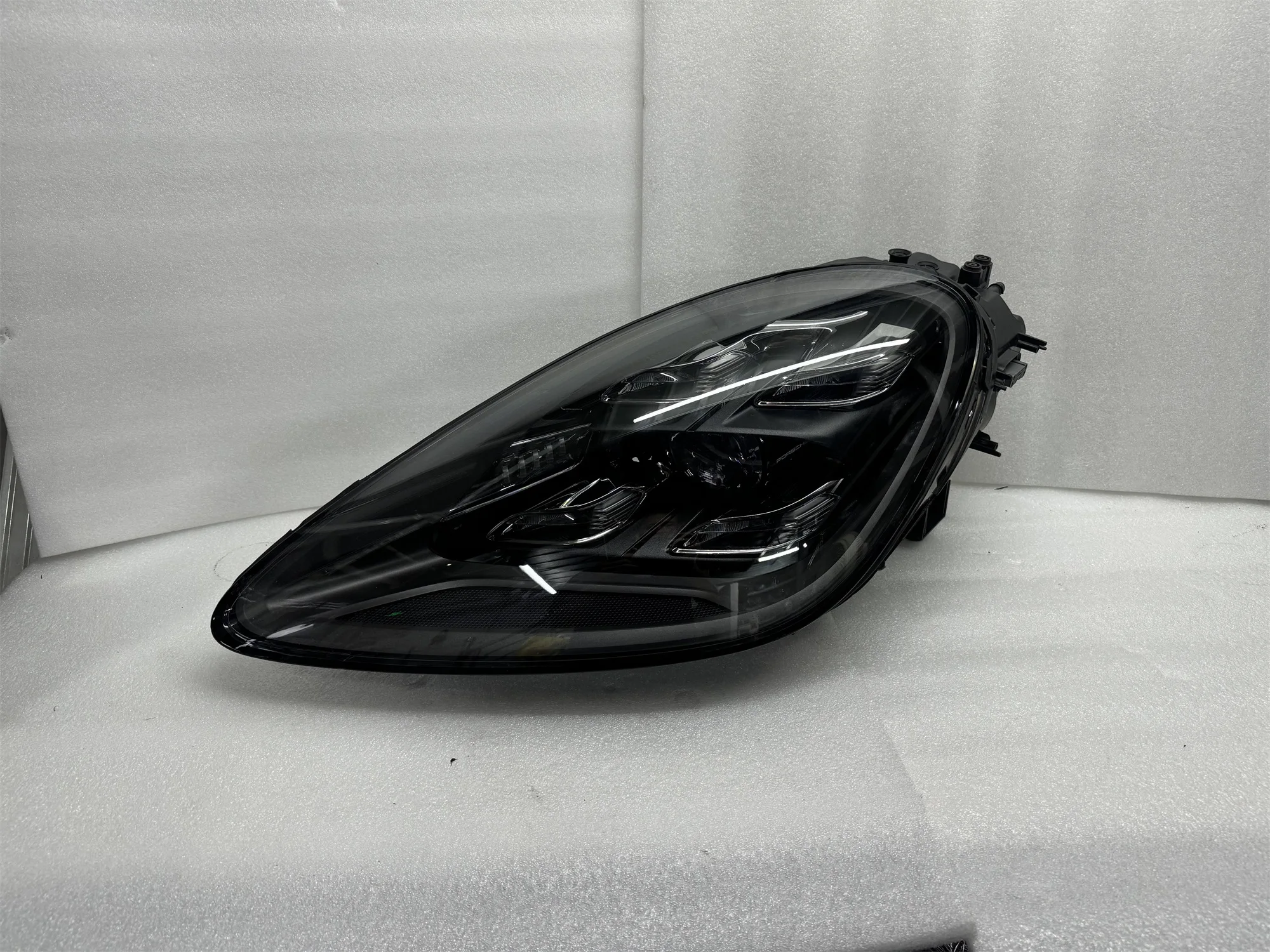 FOR Porsche Cayenne 9Y0 LED Headlights High-Quality Automotive Parts OE ...