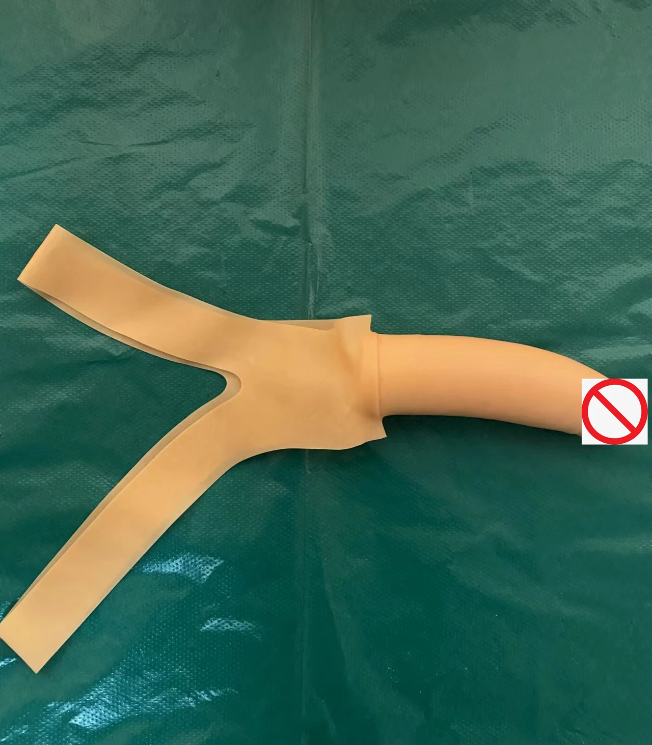 New Accommodator Latex Dong Hands Free Strap On Probe for Couples AdultToys