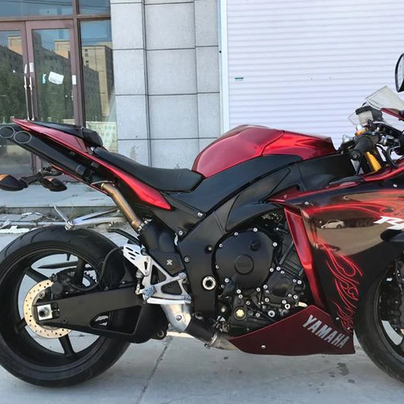2011 Yamaha R1 Raven