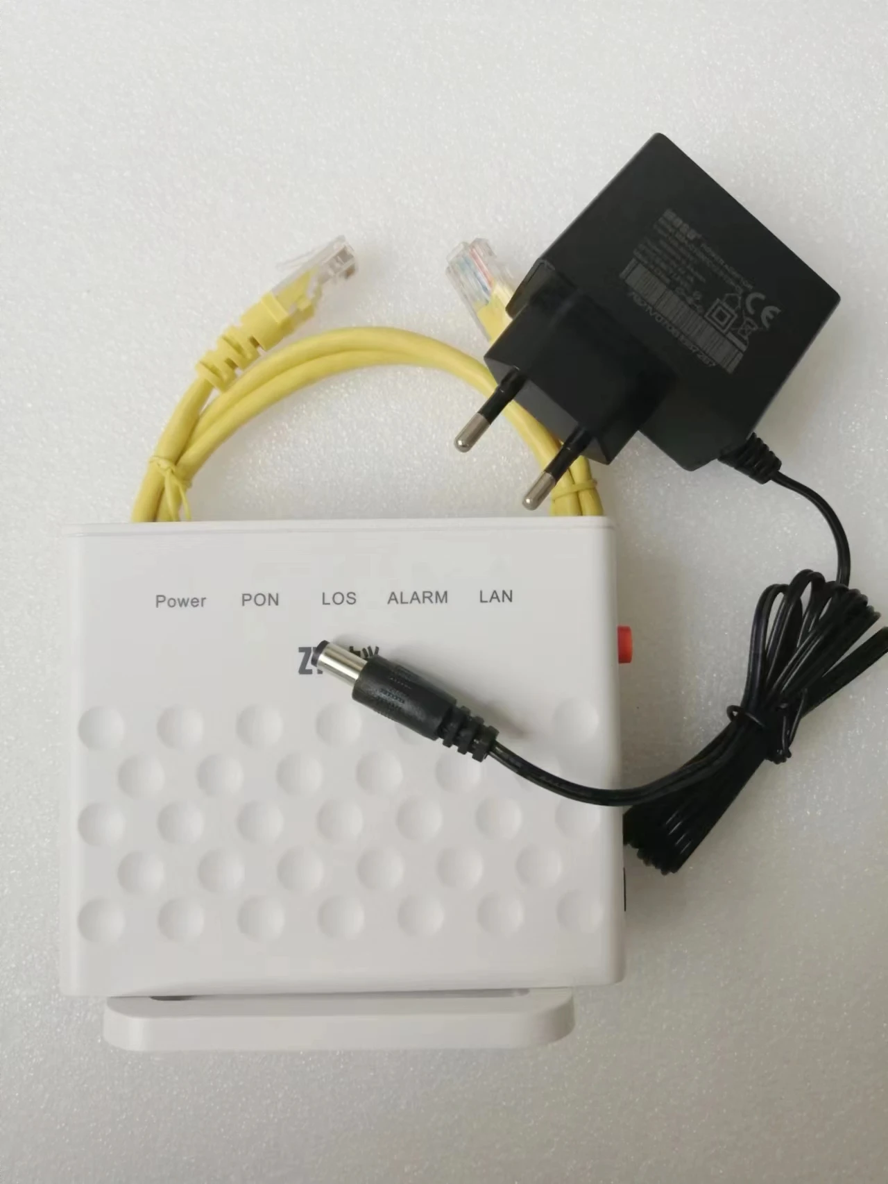 Blue or Green port GPON ONT terminal ZXA10 F601 GPON ONU ZXHN F601 with ...
