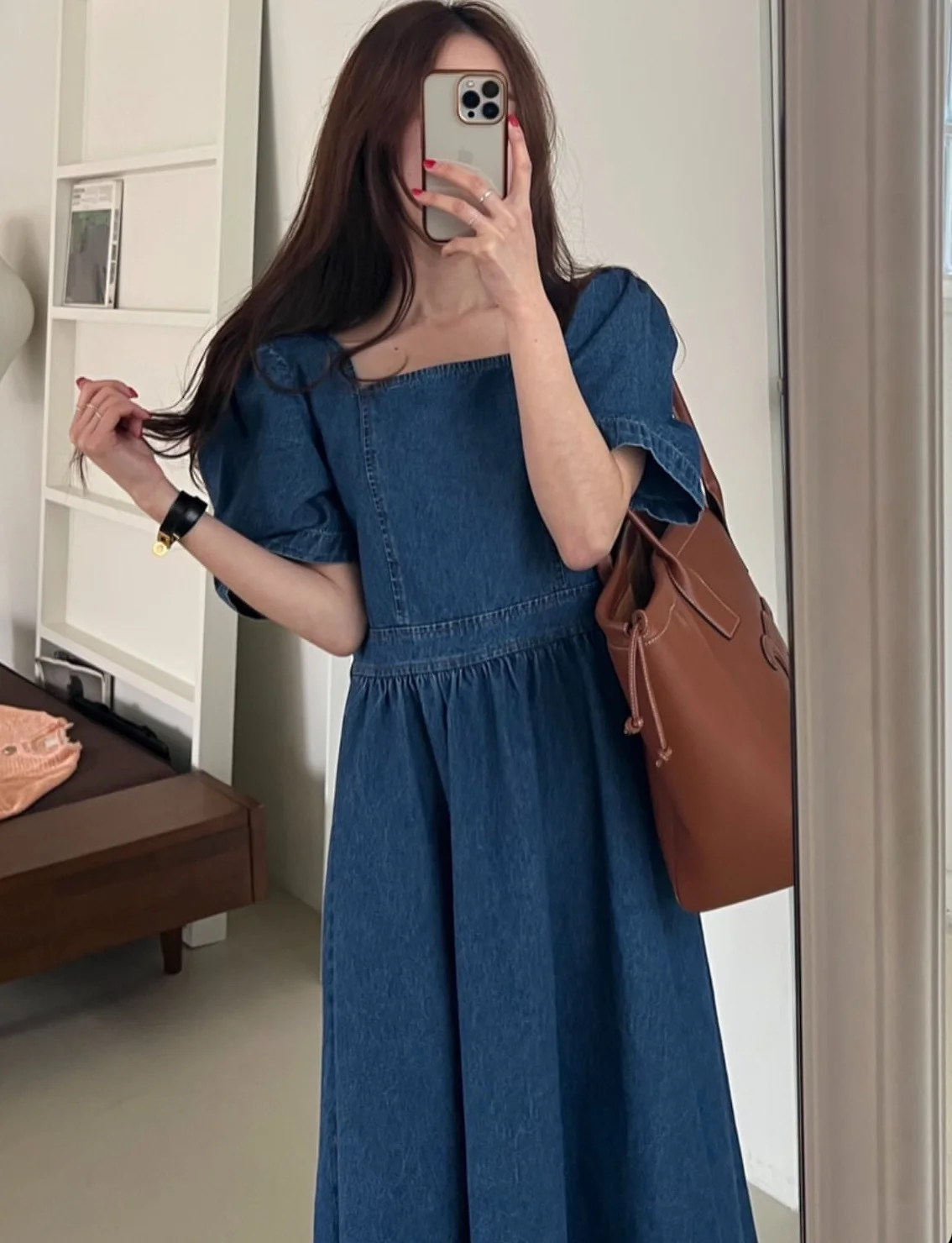 프랑스 스타일 레트로 스타일 데님 롱 드레스 한국 시크 나이 감소 허리 포옹 슬리밍 스퀘어 칼라 반팔 드레스 2023 신제품