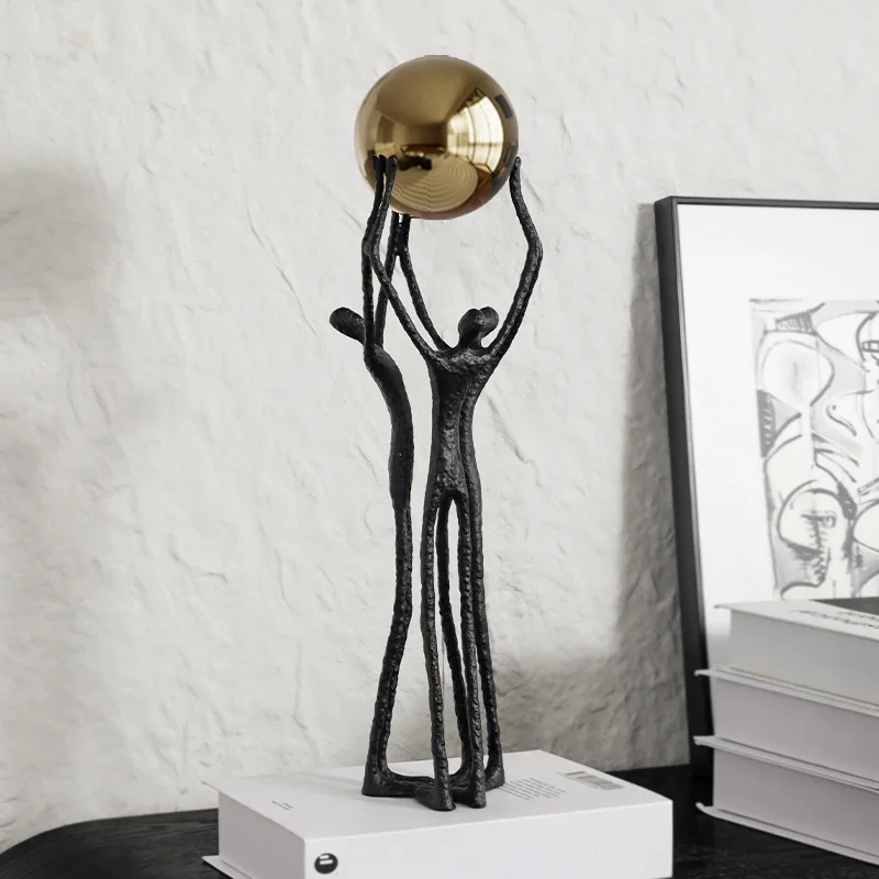 Artesanía de Metal, escultura de figura humana simulada, bola dorada ...