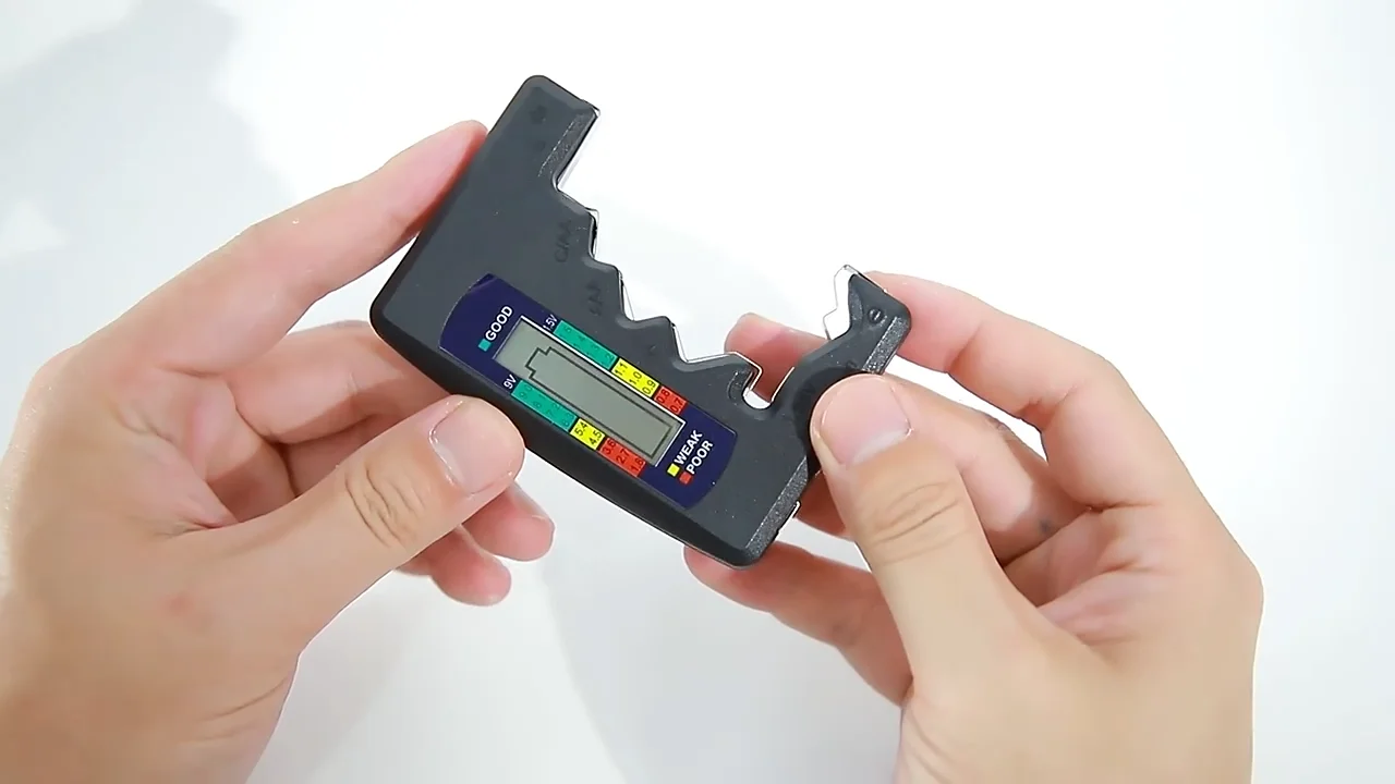 Digital Battery Tester Universal Battery Checker with LCD Display ...