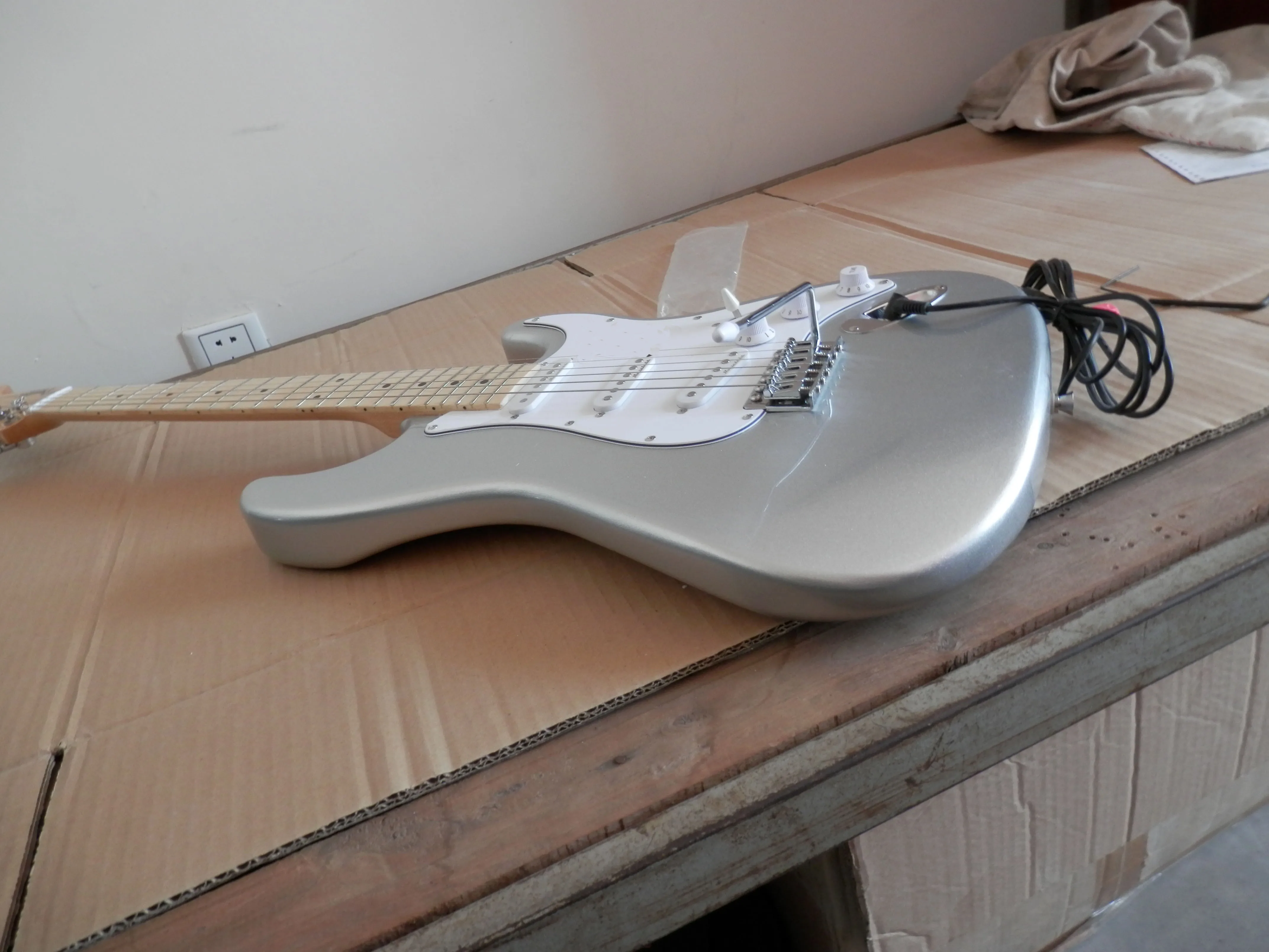 Guitarra-El-ctrica-personalizada-de-f-brica-china-instrumento-musical ...