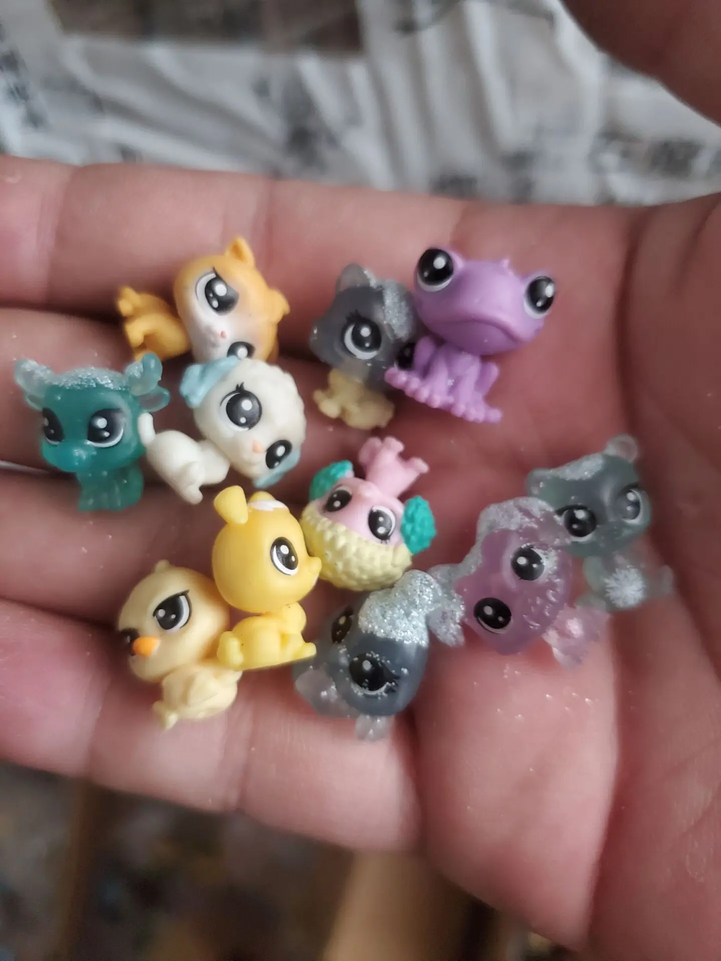 Figura-de-mascota-peque-a-con-Base-para-beb-juguete-de-colecci-n ...