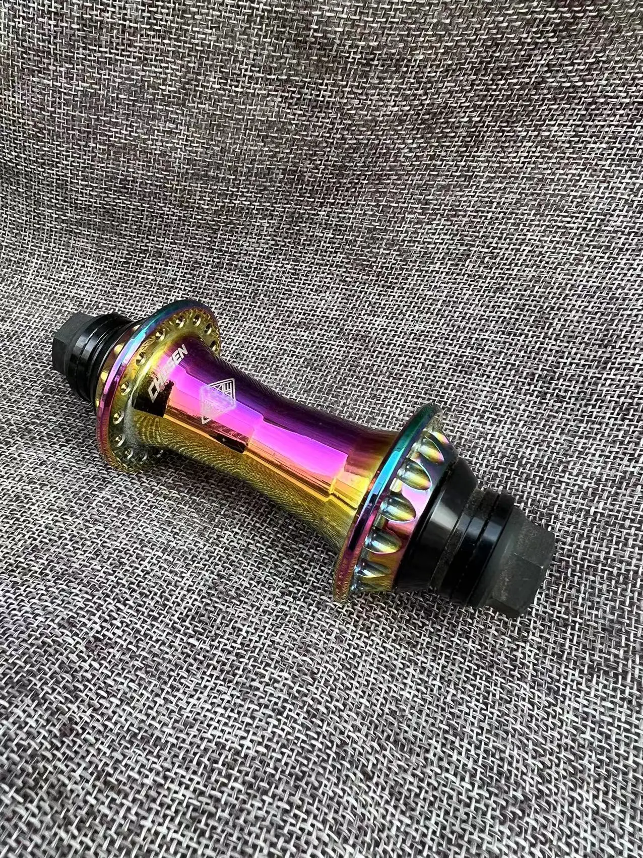 đùm xe fgfs chosen - TSUNAMI