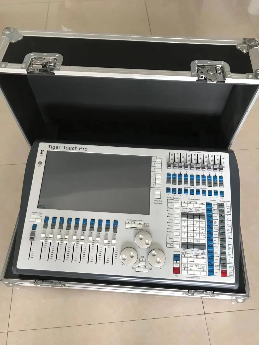 with-flight-case-Tiger-Touch-Pro-dmx-TT-Pro-tiger-Lighting-Console-Dj ...