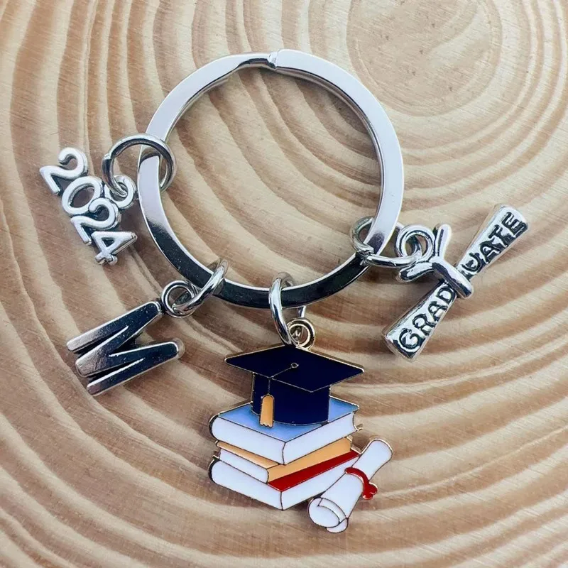 2024–2025 new A-Z graduation ceremony keychain, graduation lovely ...