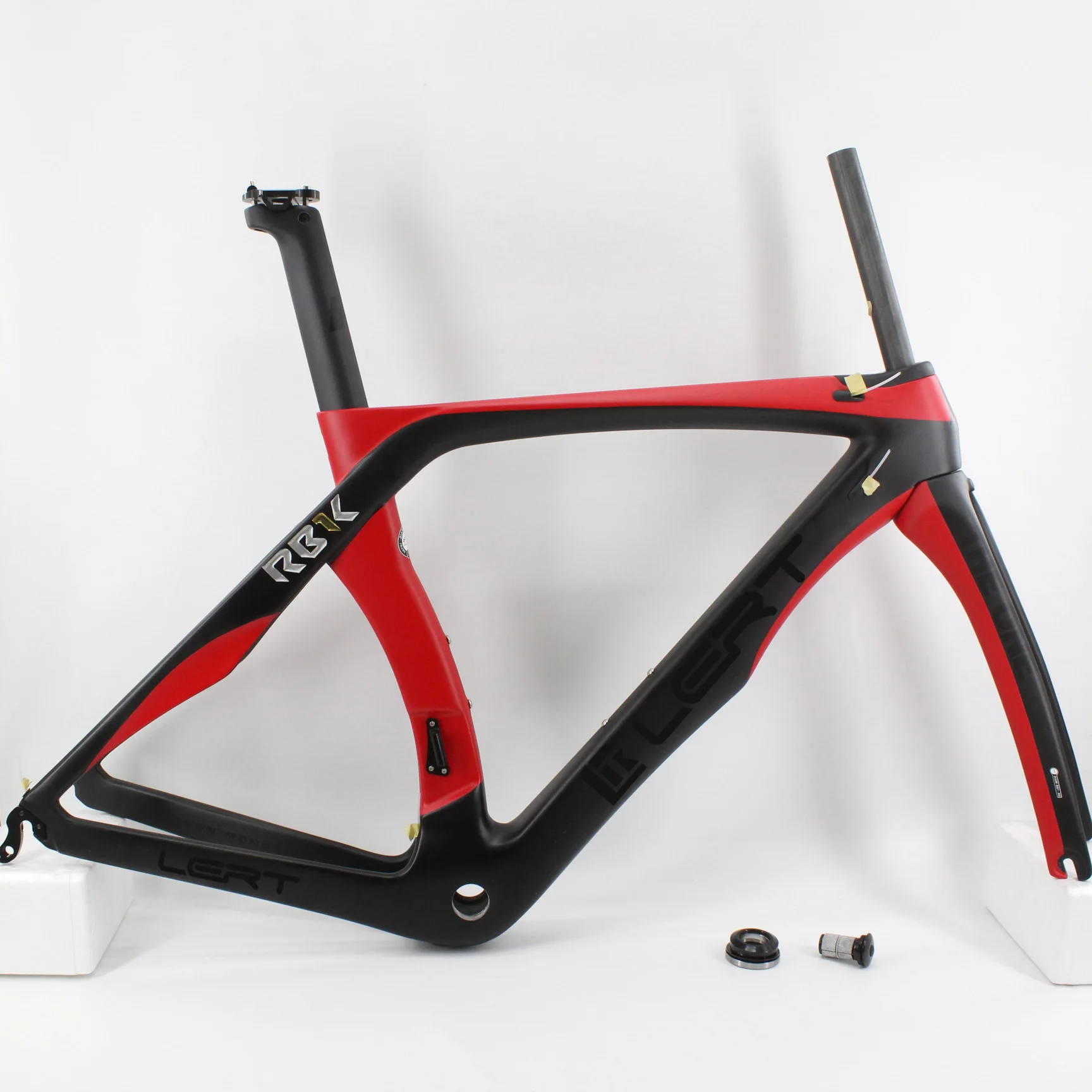 New-RBK-Black-Red-700C-Road-Bike-T1100-3K-Full-Carbon-fibre-Bicycle ...
