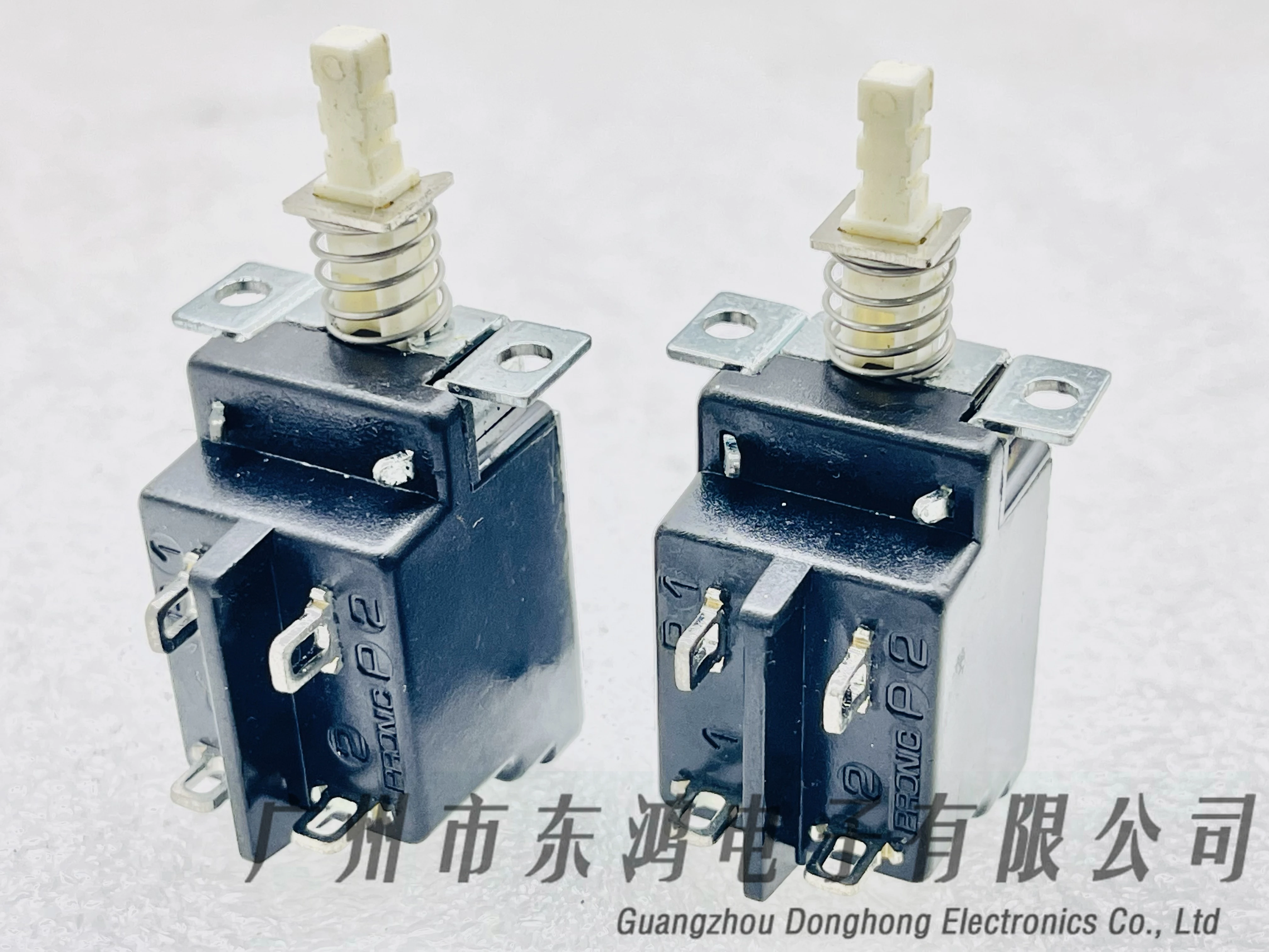 1PCS PRONIC China Taiwan 4 pin self locking push button switch ...