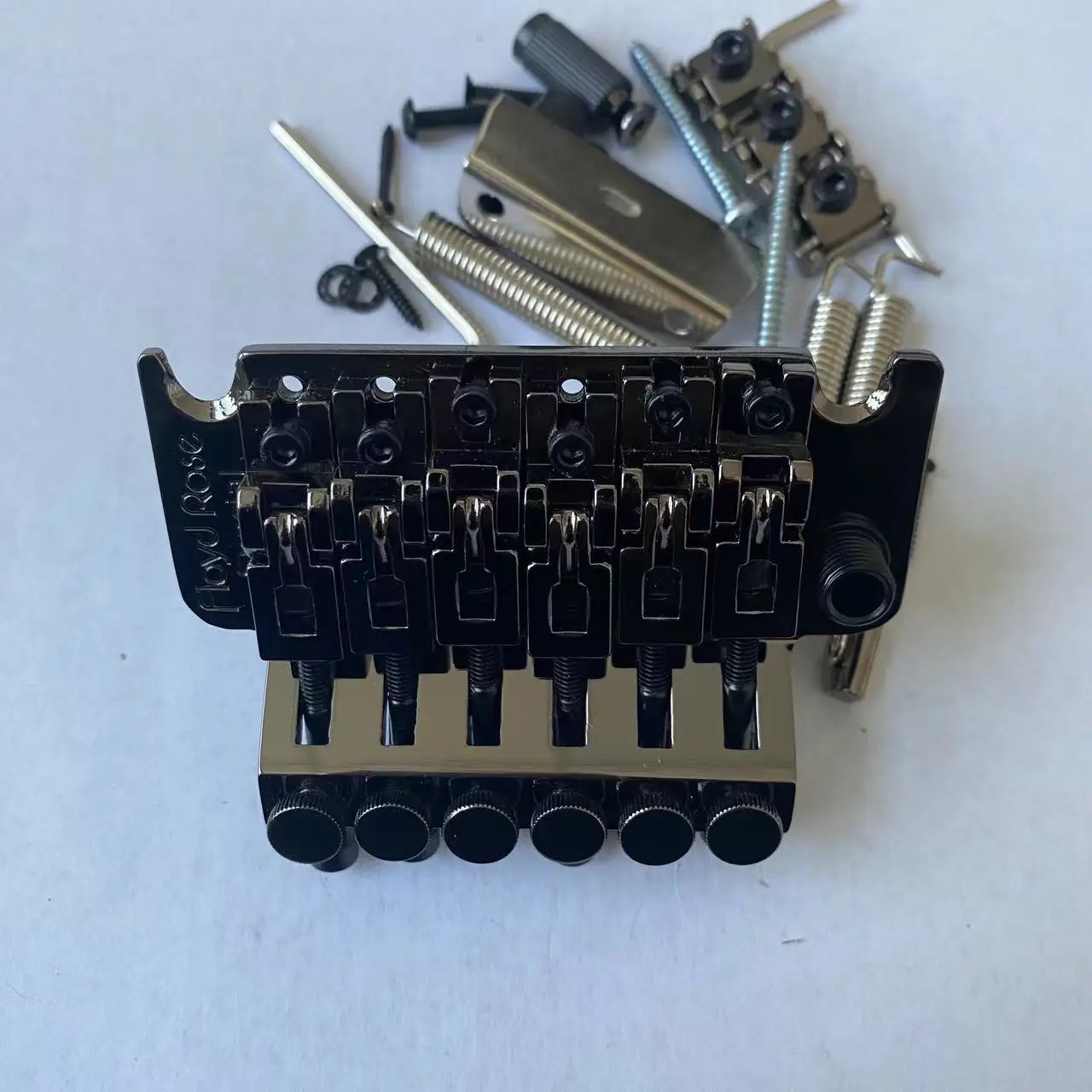 Guitar-Tremolo-Bridge-Double-Locking-Assembly-with-Fr-SP-from-korea.jpg
