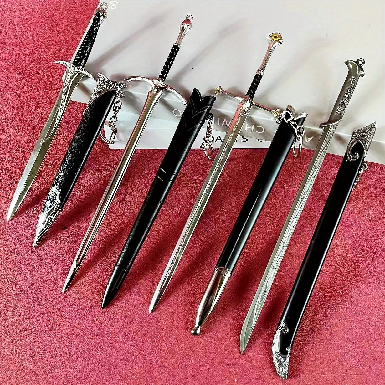 Medieval Swords: A Comprehensive Guide to Choosing the Perfect Blade
