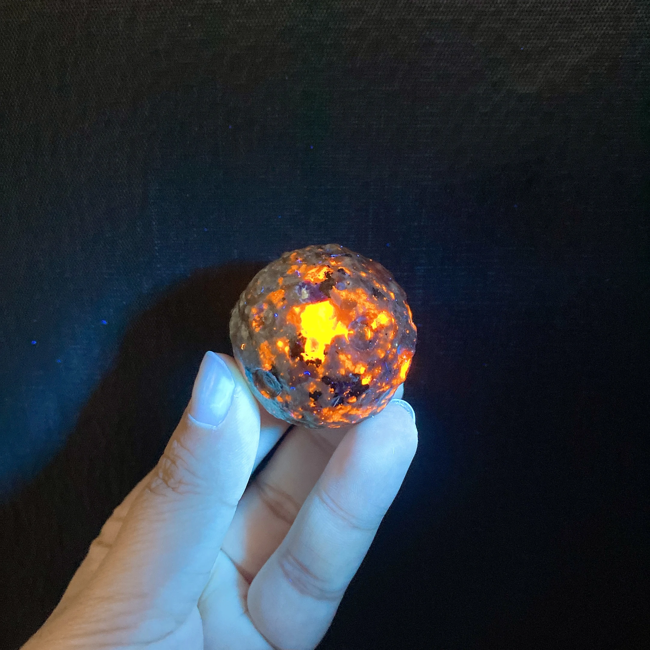 35mm-Crystal-Ball-Natural-Stone-Yooperlite-Moon-Sphere-Powerful-Chakra ...