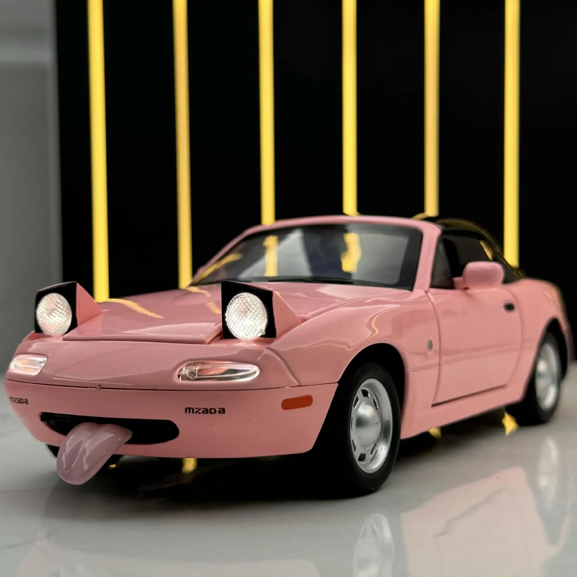 1/24 Scale Mazda MX-5 Alloy Car Model with Authentic Sound Effects ...