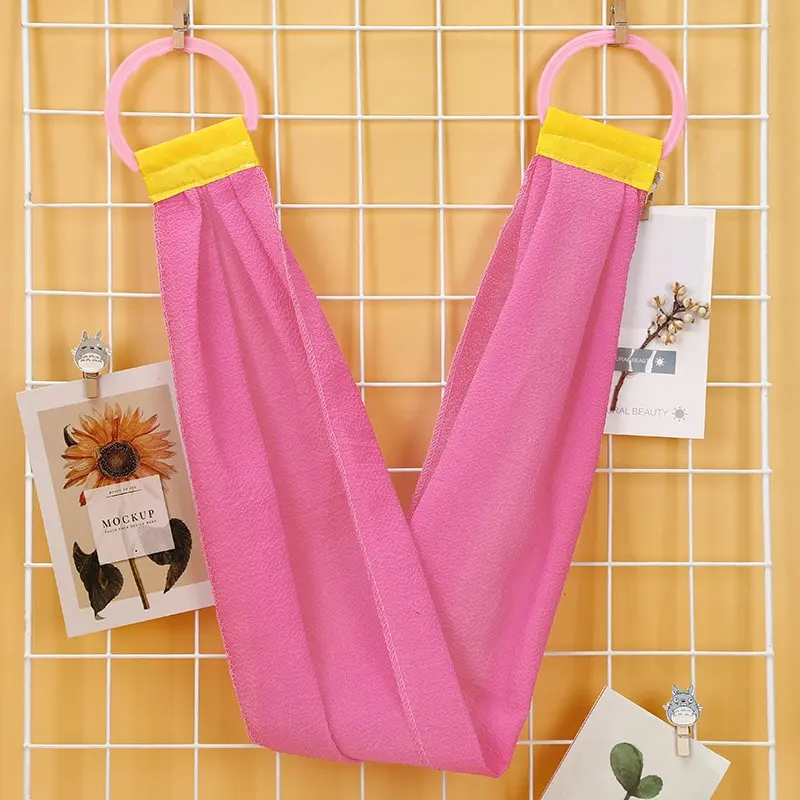 A Long Back Pulled Stripping And Scrubbing Bath Towel For Rubbing Mud ...